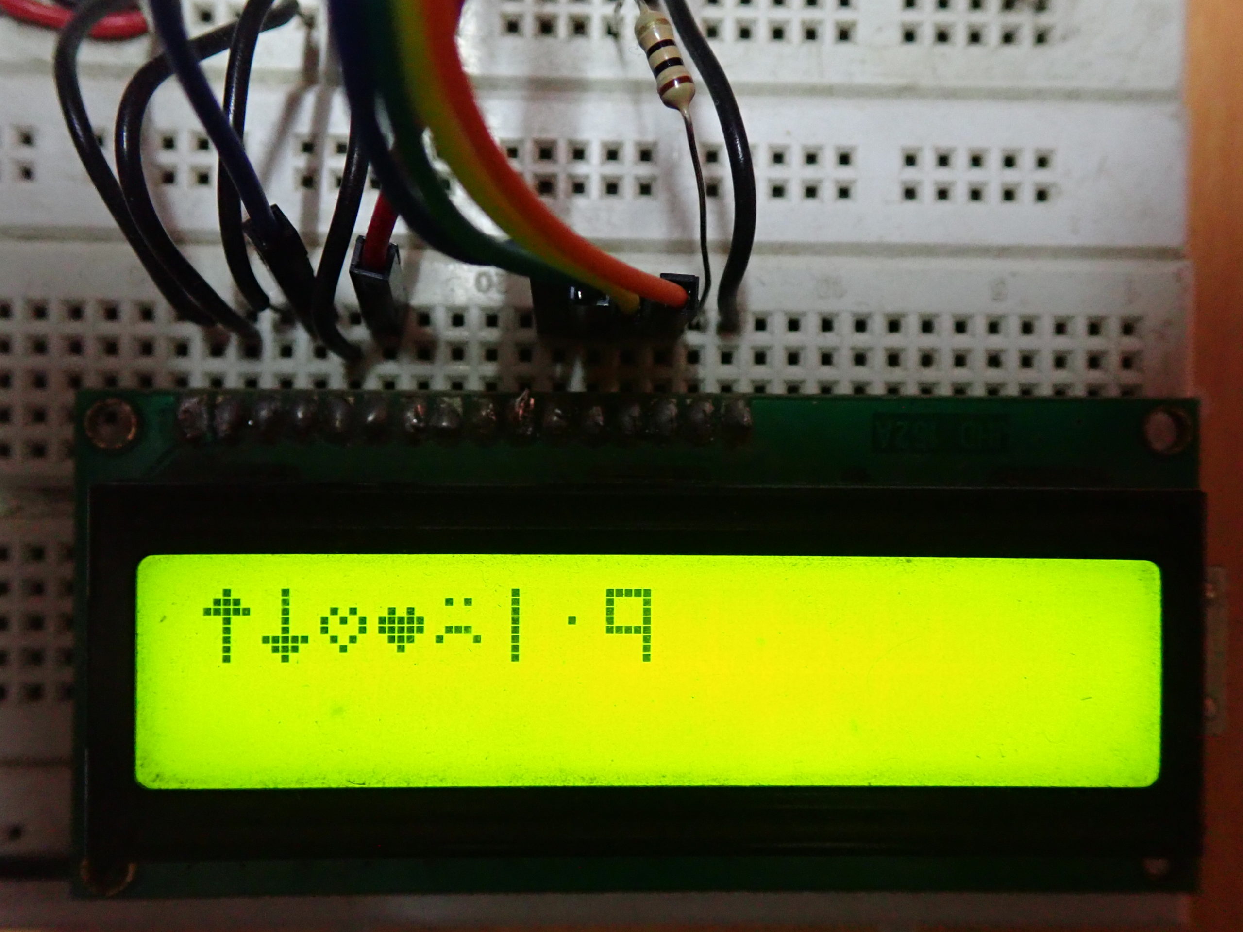 Arduino兼容编码13:自定义字符液晶模块和图标 - 金博宝188登陆